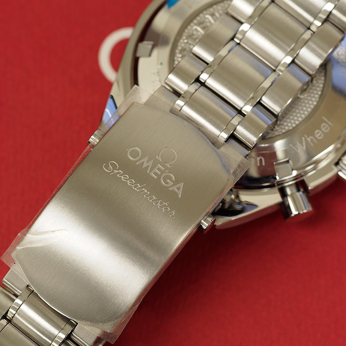 Omega Watch buyer here!! Aeon Bukit Raja Klang | Buy & Sell Gold ...